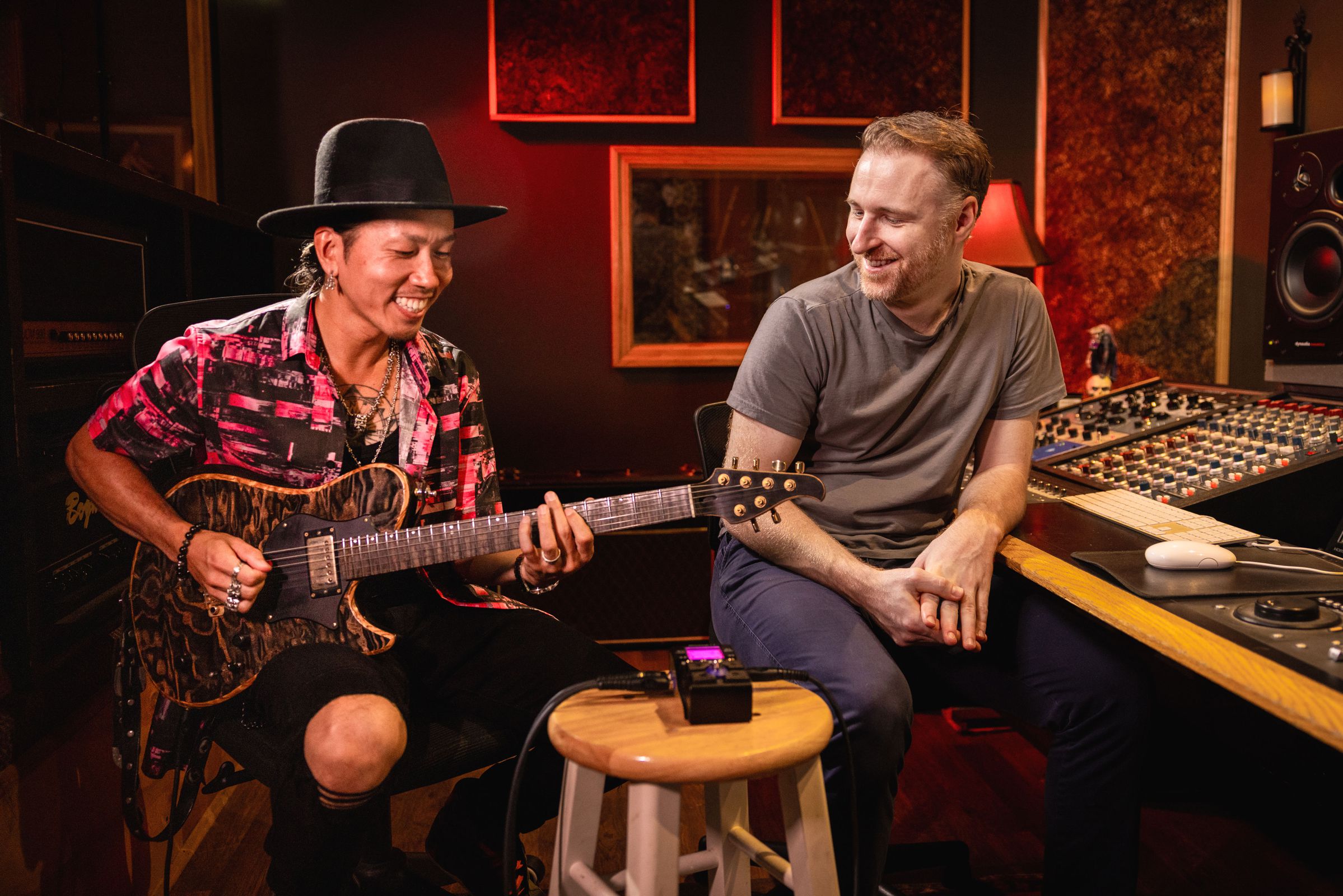 MS-80IR+ MultiStomp for Guitarists | Buy Now | ZOOM