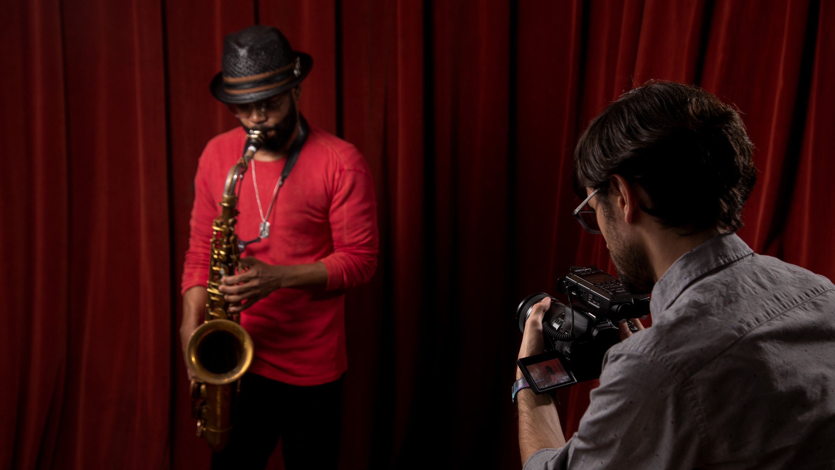 H4n Pro Four-Track Audio Recorder | ZOOM